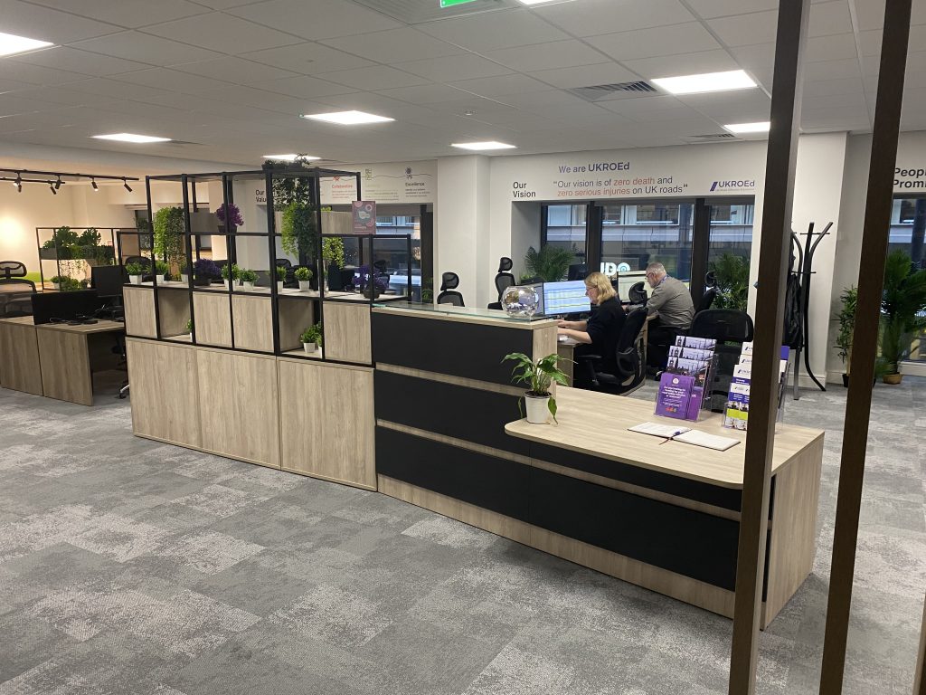 NEW Vacancies and opportunities | UKROEd